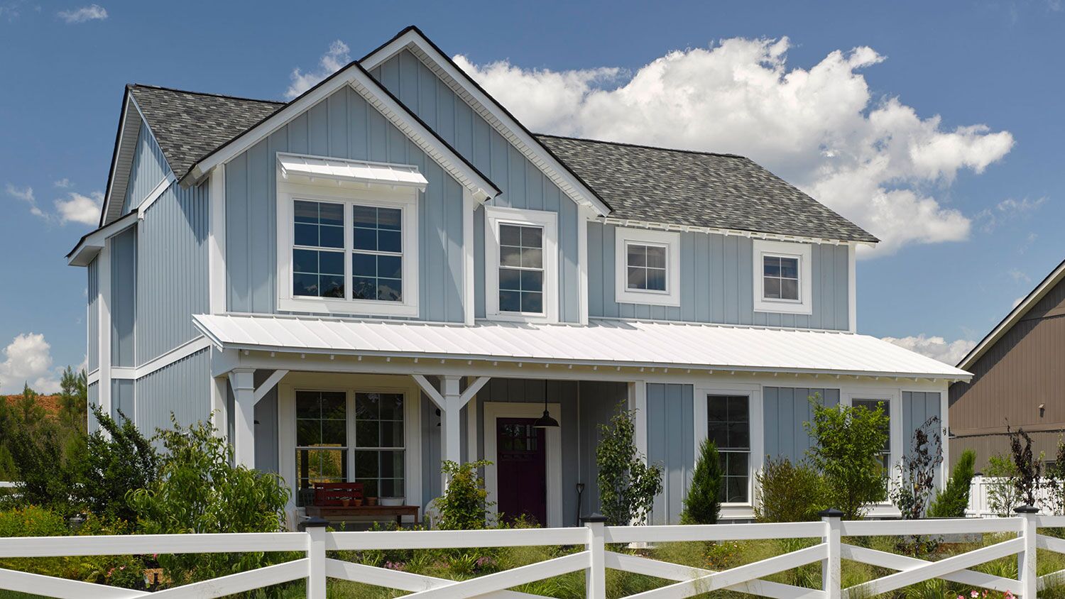Roof Shingle Color: Choosing The Right Color For Your Home